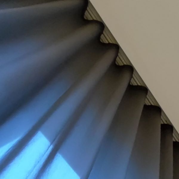 Karnisze elektryczne KNX - Elektryczne.eu